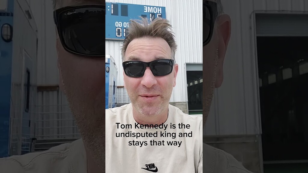 Non-QB throwing drill - The Den