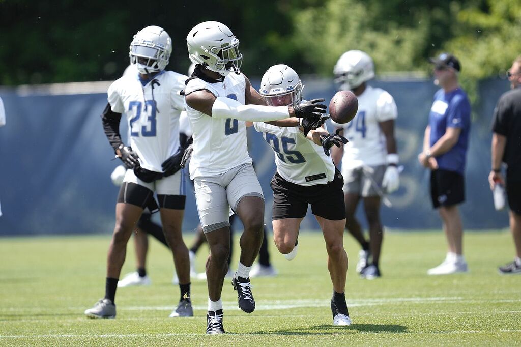Former third-round pick trying to stick at new position for Detroit ...