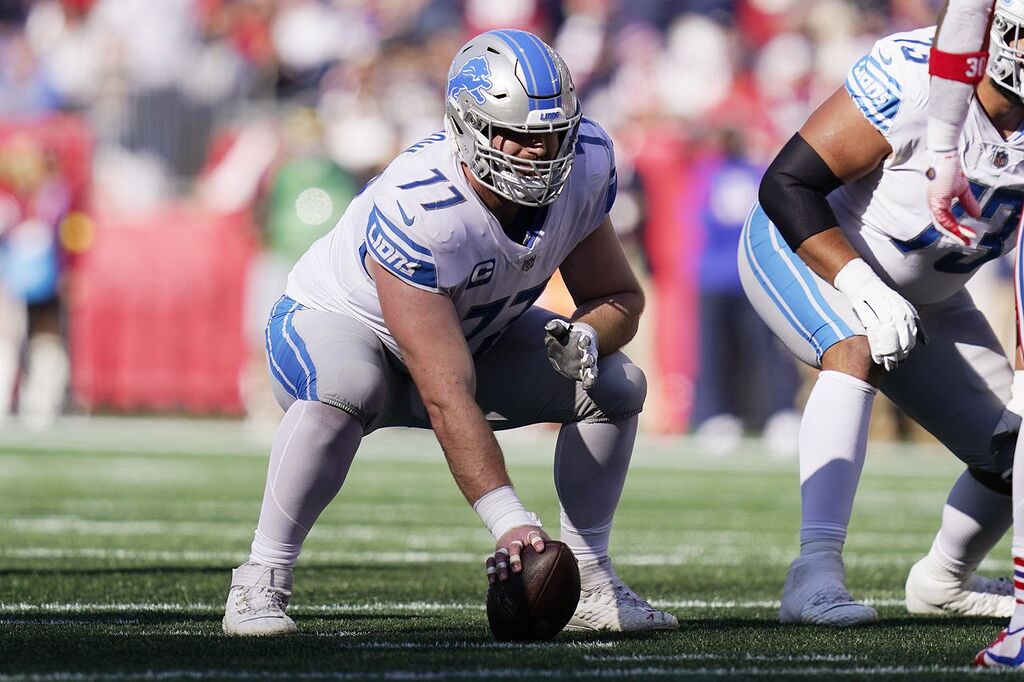 Lions without all 3 interior OL as they kick off Thanksgiving week ...